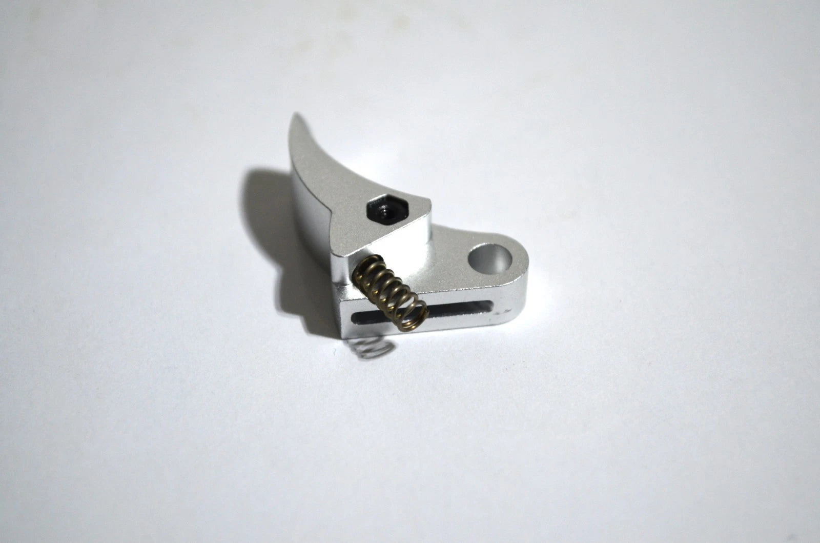 GLOCK CURVE SHOE W/SPRING GEN 3-4 (17-19-22-23-26 PSA DAGGER) – GUNGRIPPER